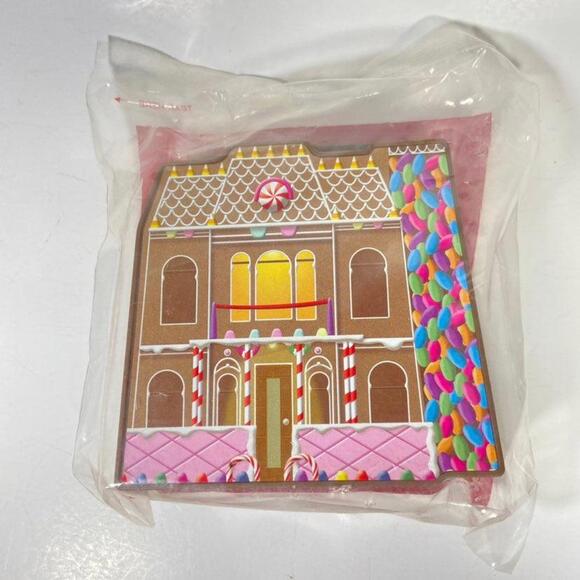 Toys | 210 Burger King Hoodwinked Too Hood Vs Evil Gingerbread House ...